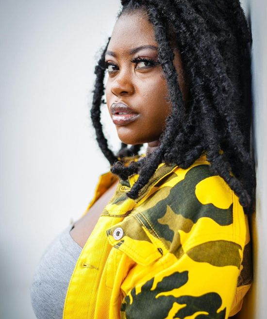 Essilfie unveils an acoustic video for ‘LOST’ – African Celebs